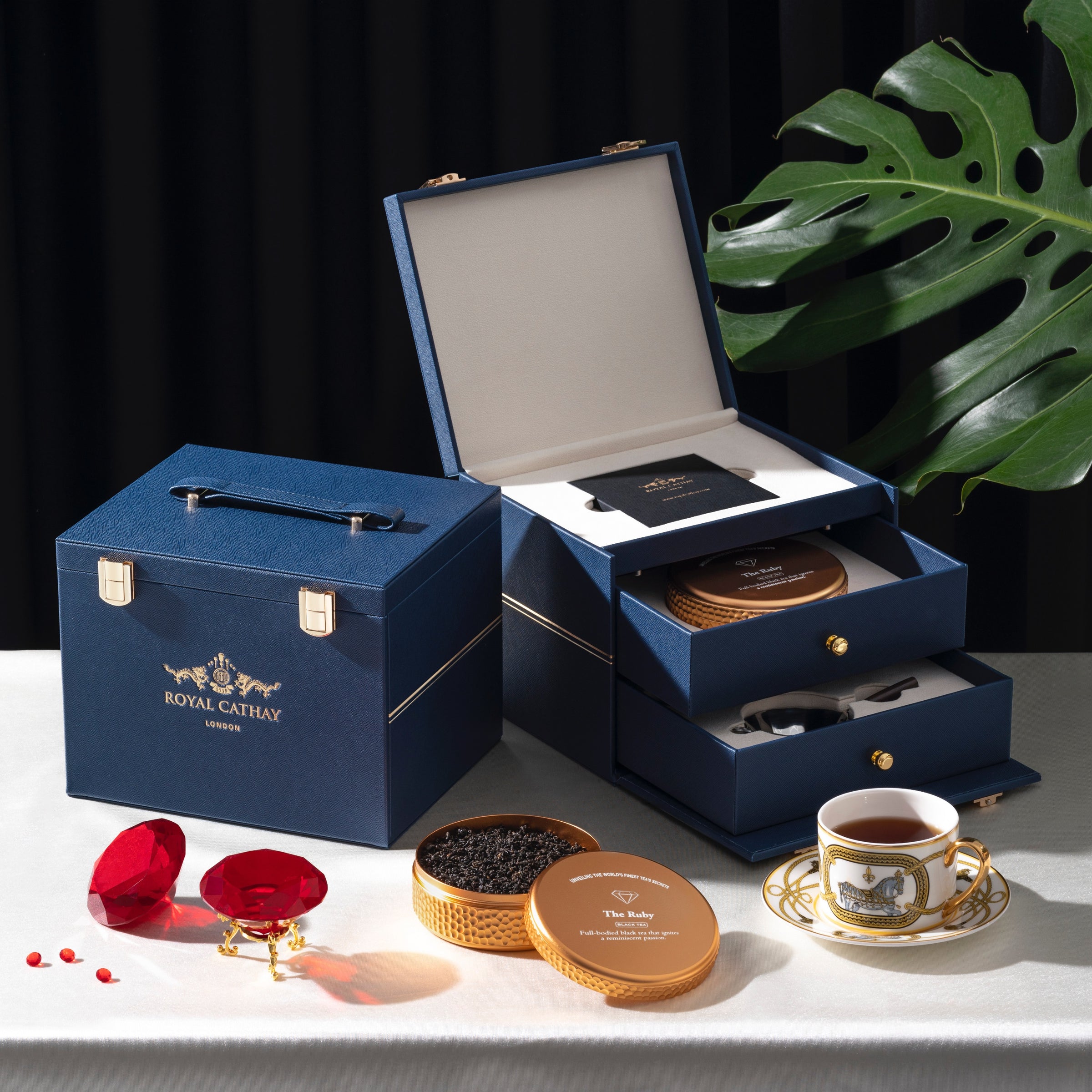 Her Majesty Tea | Royal Cathay’s Exclusive Blend | Premium Tea – Royal ...